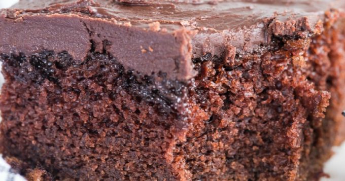 Busy Day Chocolate Cake - Spaceships and Laser Beams