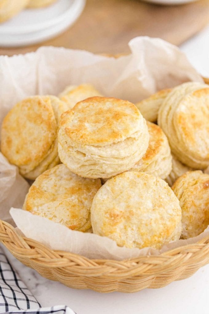Copycat Red Lobster Biscuits - Spaceships and Laser Beams