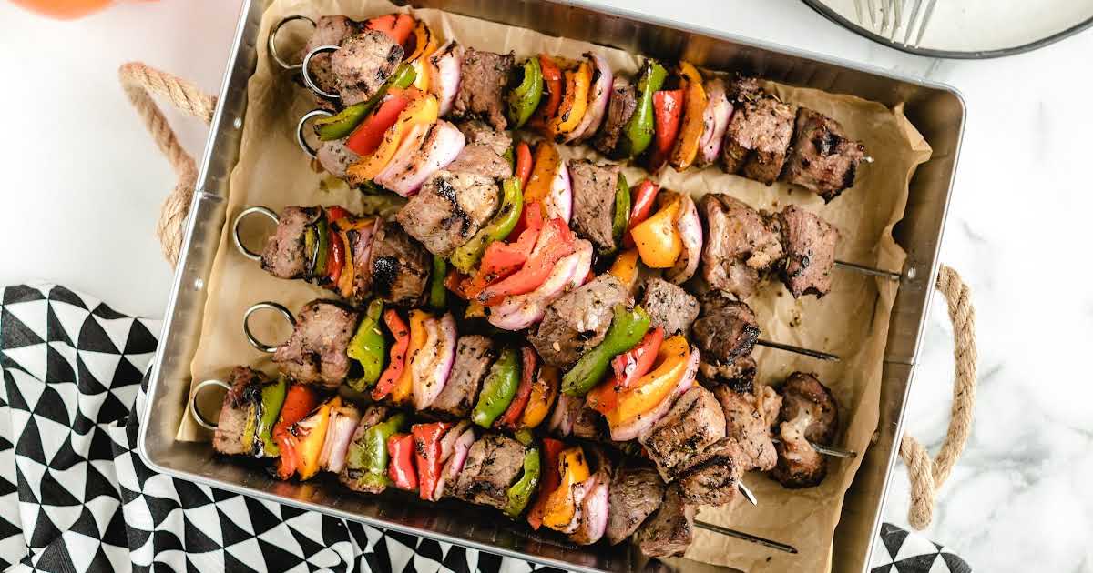 Pineapple Chicken Kabobs - Spaceships and Laser Beams
