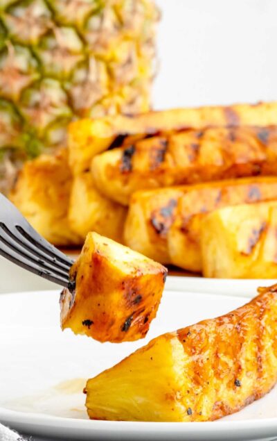 Caramelized Brown Sugar Grilled Pineapple - Spaceships and Laser Beams