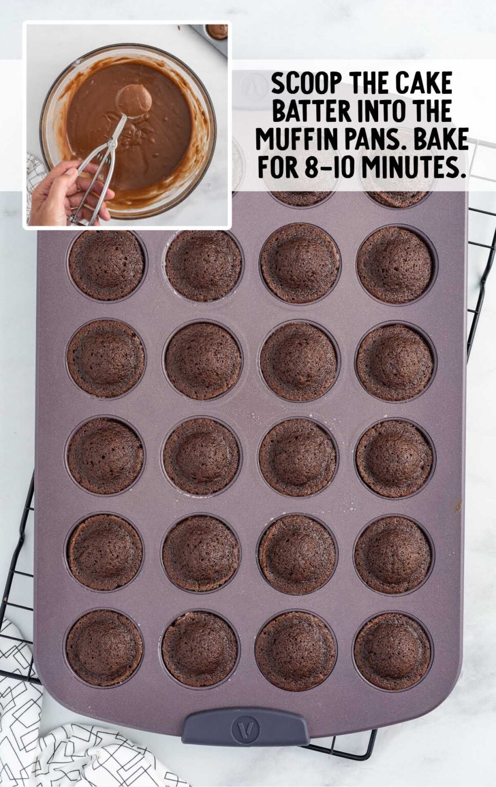 Texas Sheet Cake Bites - Spaceships and Laser Beams