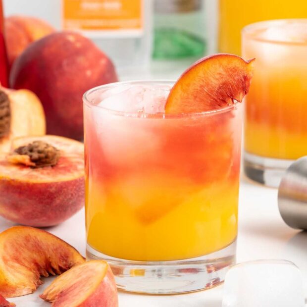 Peach Schnapps Cocktail - Spaceships and Laser Beams