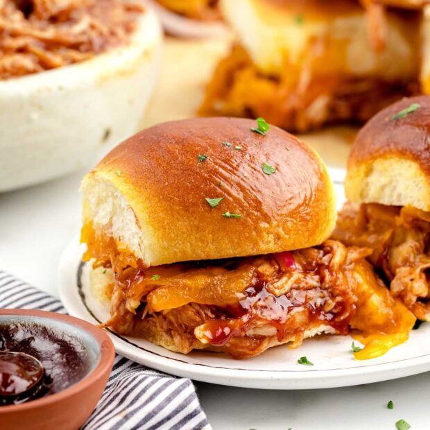 BBQ Chicken Sliders - Spaceships and Laser Beams