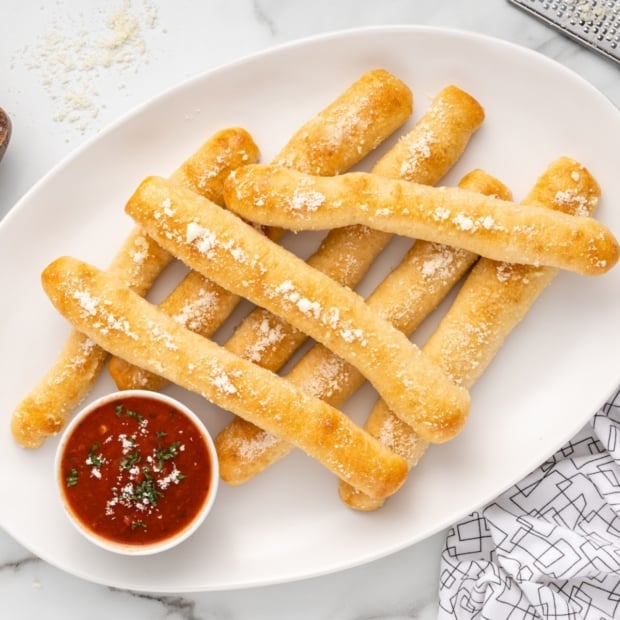 Little Caesar's Crazy Bread - Spaceships and Laser Beams