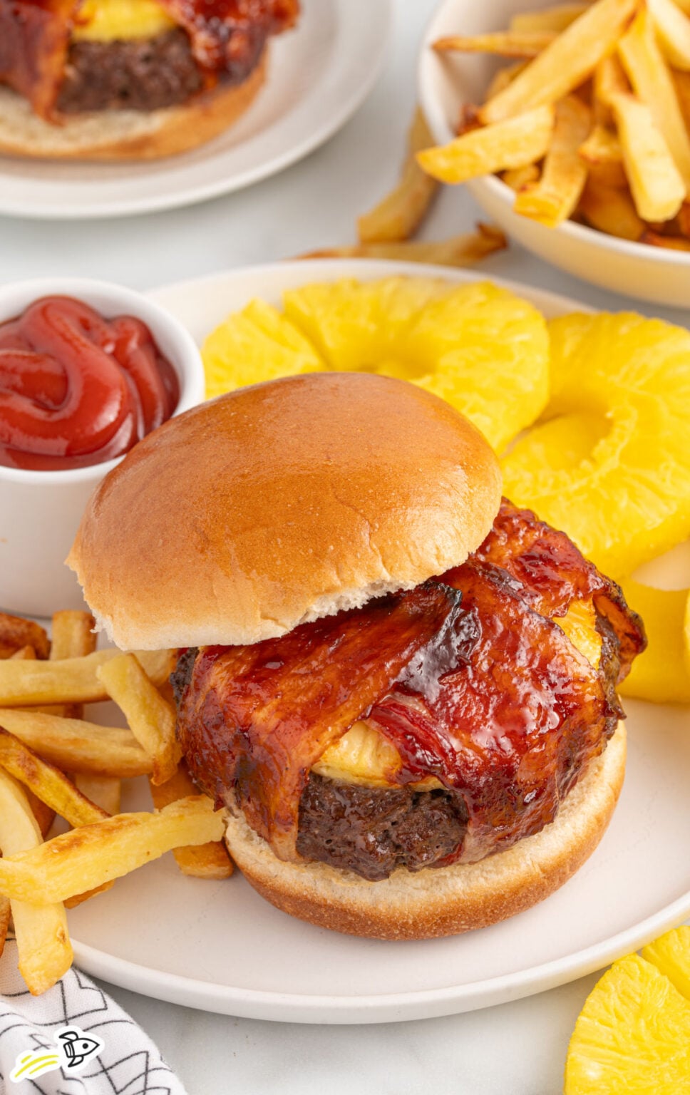 Pineapple Bacon Burger - Spaceships and Laser Beams